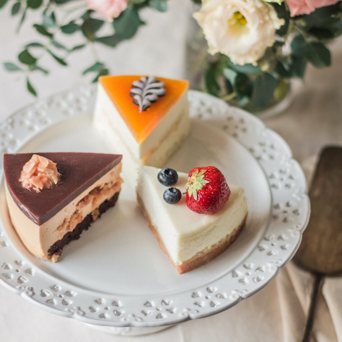 Cake Tasting Box - CocoaBerry Cake Co.